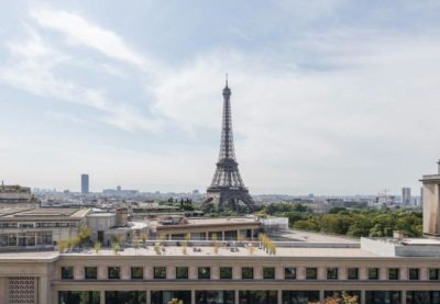 18 Amazing Hotels With A View Of The Eiffel Tower In Paris - ItsAllBee | Solo Travel & Adventure ...