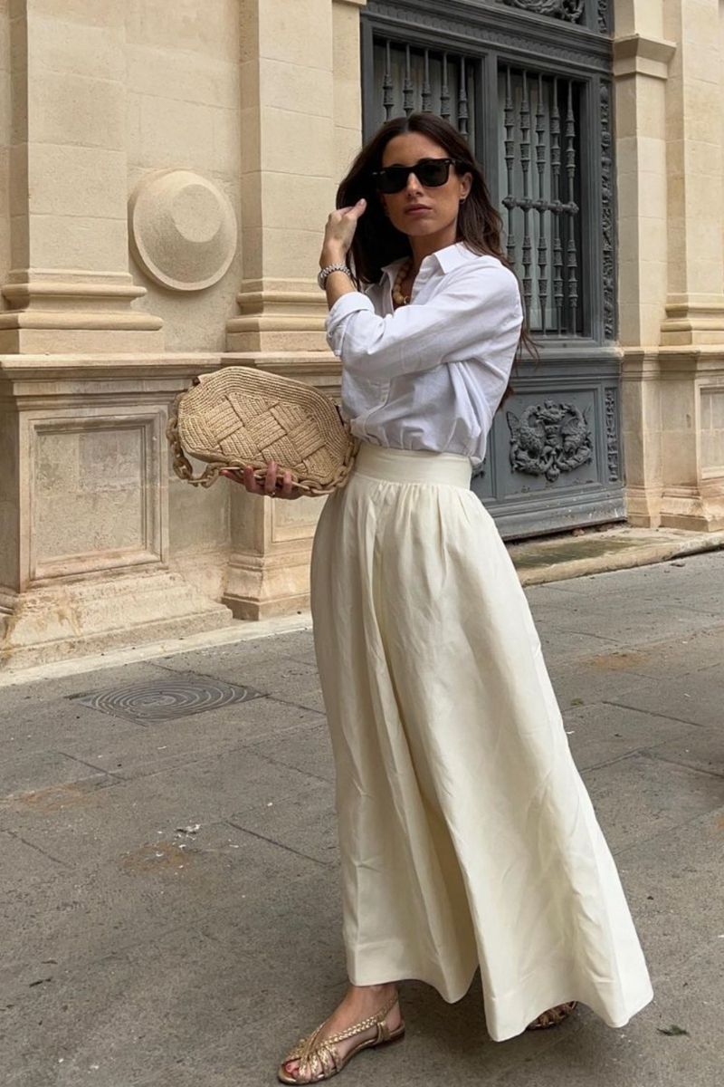 23 Chic White Maxi Skirt Outfit Ideas You Can Copy - ItsAllBee | Solo Travel & Adventure Tips