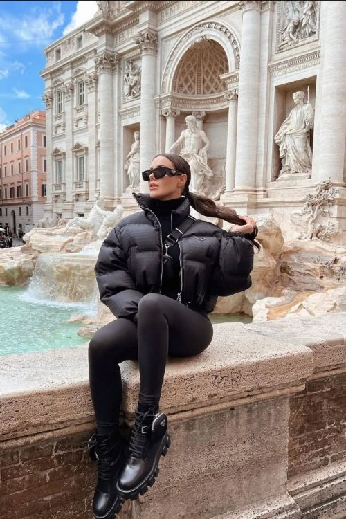 37 Italy Winter Outfit Ideas: What to Wear for Chic and Cozy Style ...